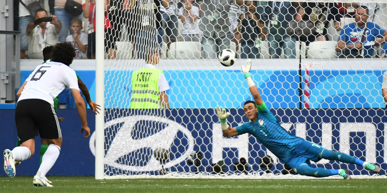 Coupe du monde : à 45 ans, El-Hadary fête son record avec un penalty arrêté