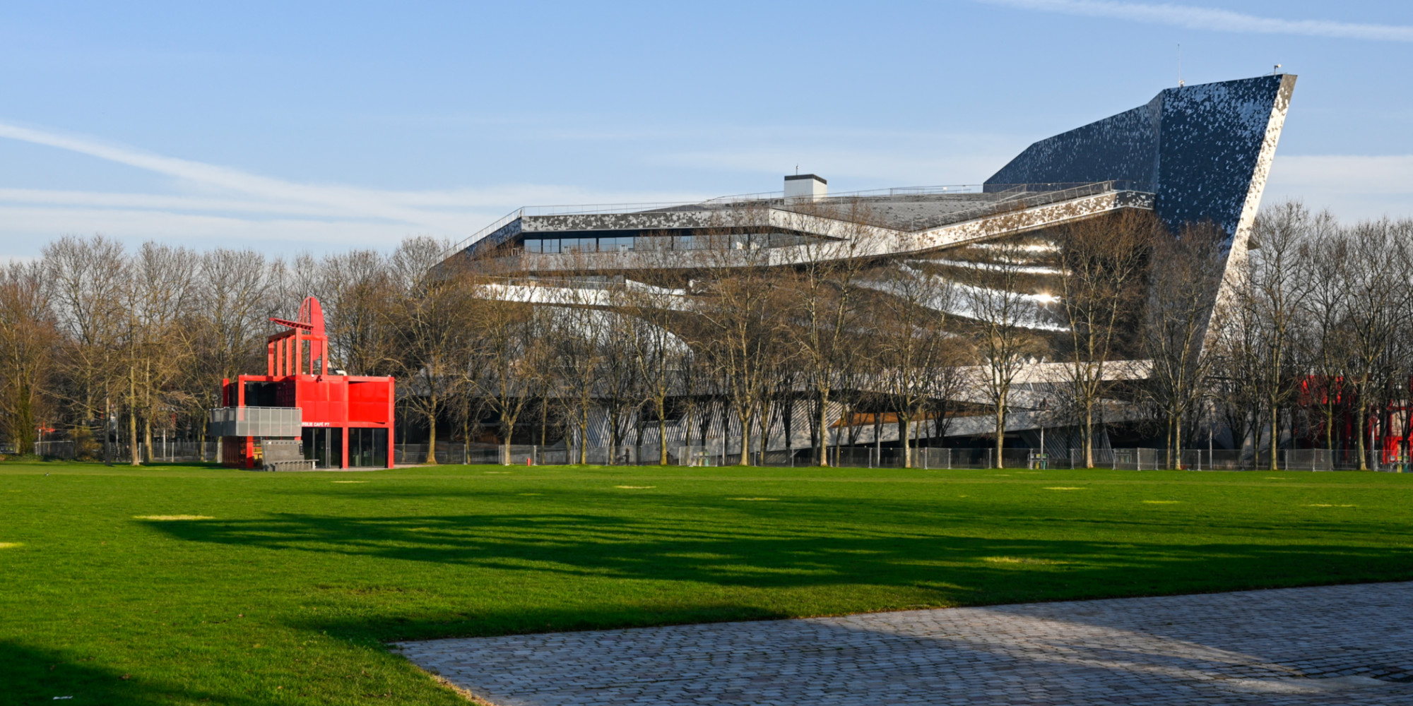 Basquiat à la Philharmonie de Paris, l'atelier du peintre revisité en ...