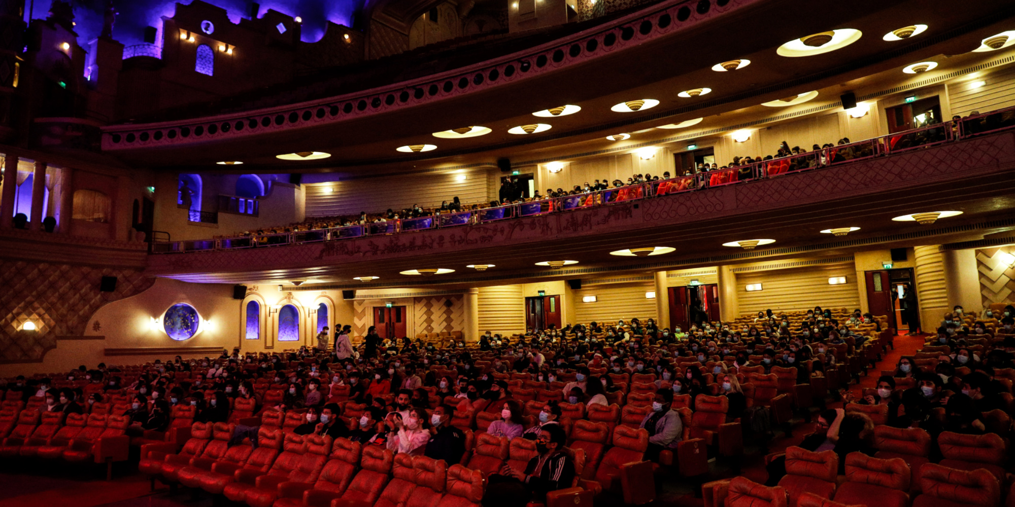 Diffuser des programmes Netflix dans les cinémas ? Une idée "absolument ...