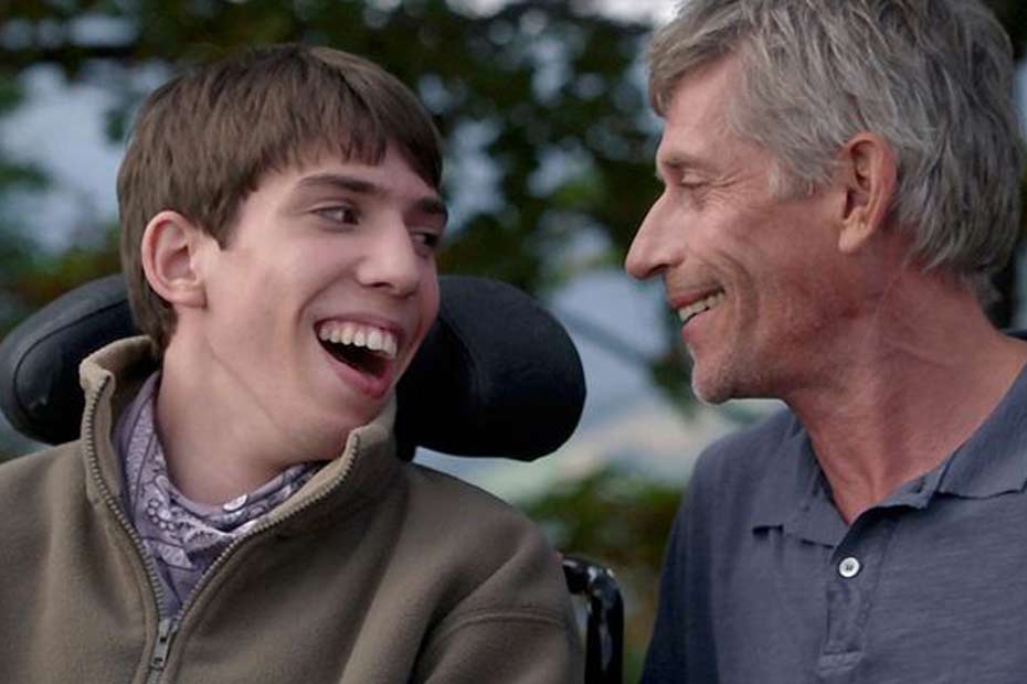 Fabien, 20 ans, handicapé et héros du film De toutes nos forces
