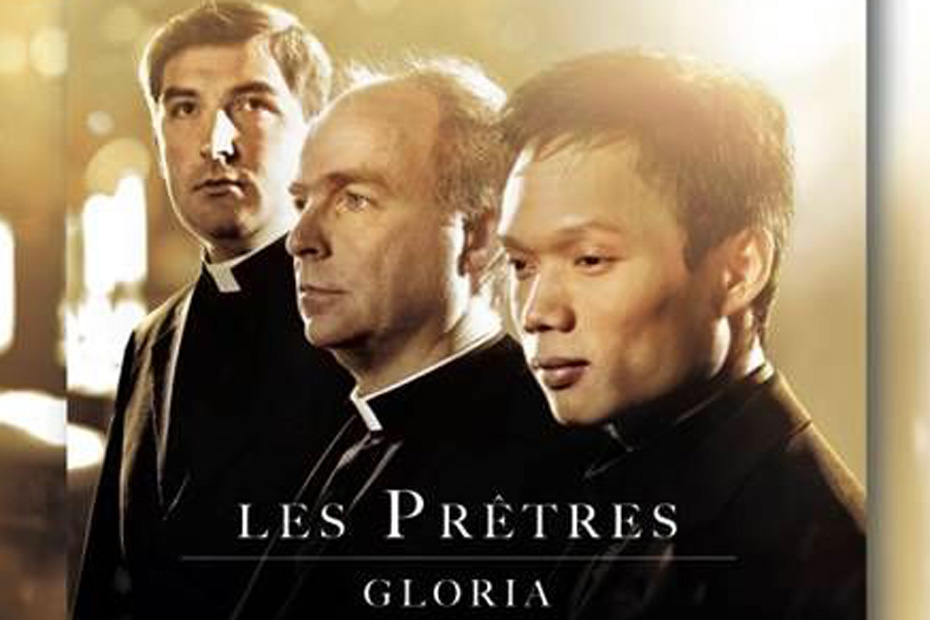 Les Prêtres sont de retour