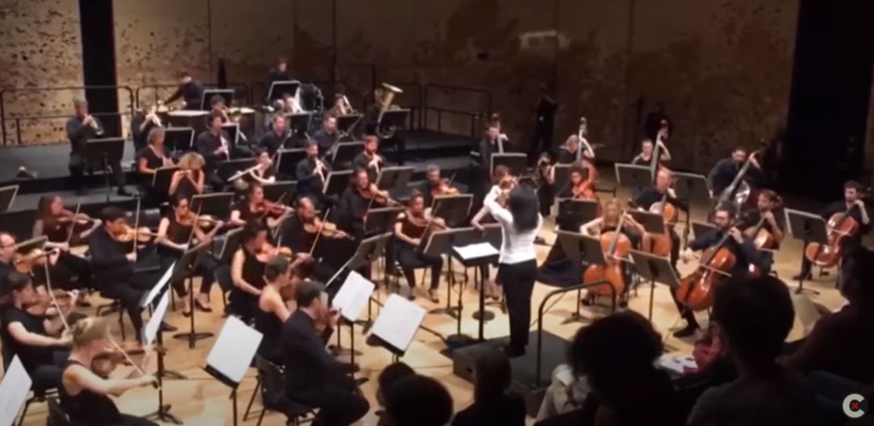 L'irrésistible ascension de Glass Marcano, cheffe d'orchestre ...