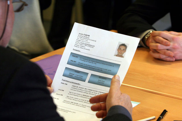 Au fait, le CV anonyme c'est obligatoire