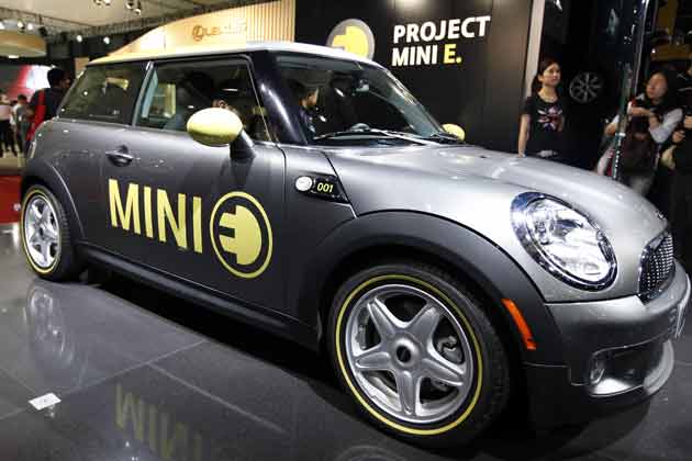 La Mini E expérimentée à Paris