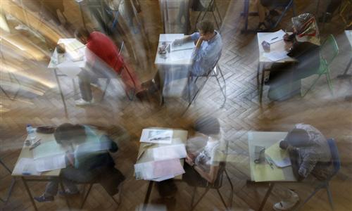 Le taux d'insertion professionnelle des diplômés du supérieur stable ... Le taux d'insertion professionnelle des diplômés du supérieur stable ...