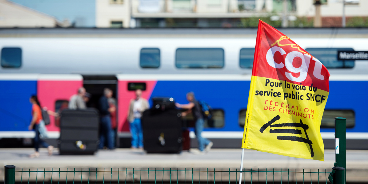 SNCF : les syndicats ont-ils les moyens de bloquer le pays