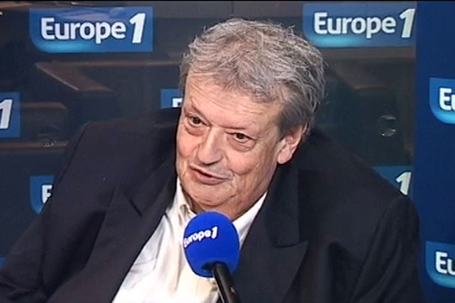 Beau et con à la fois