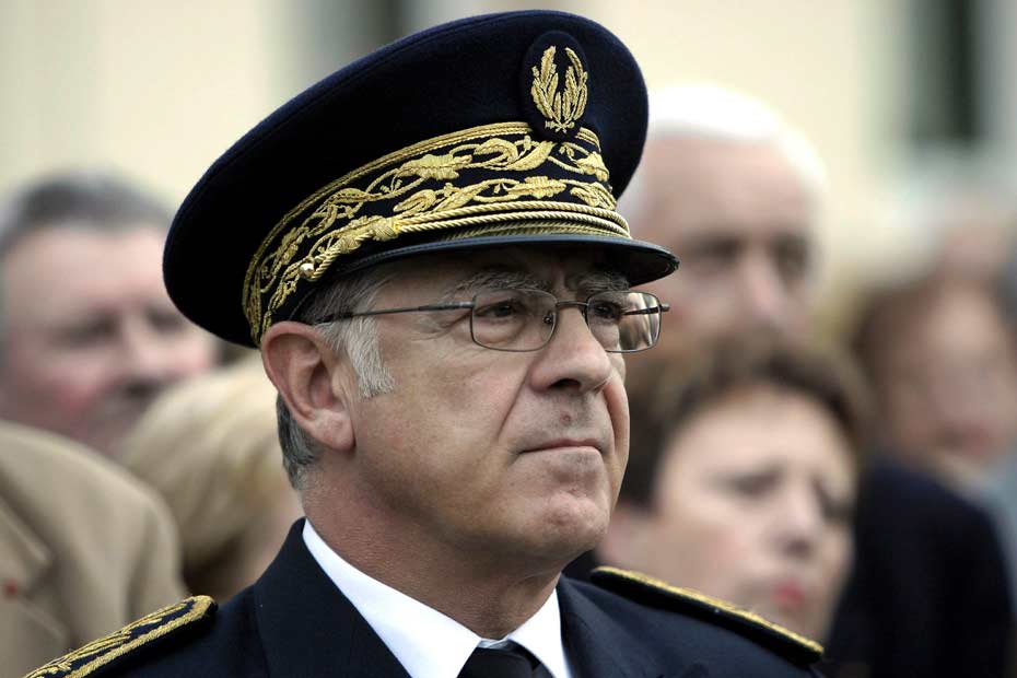 Un Secrétaire général, c'est quoi?