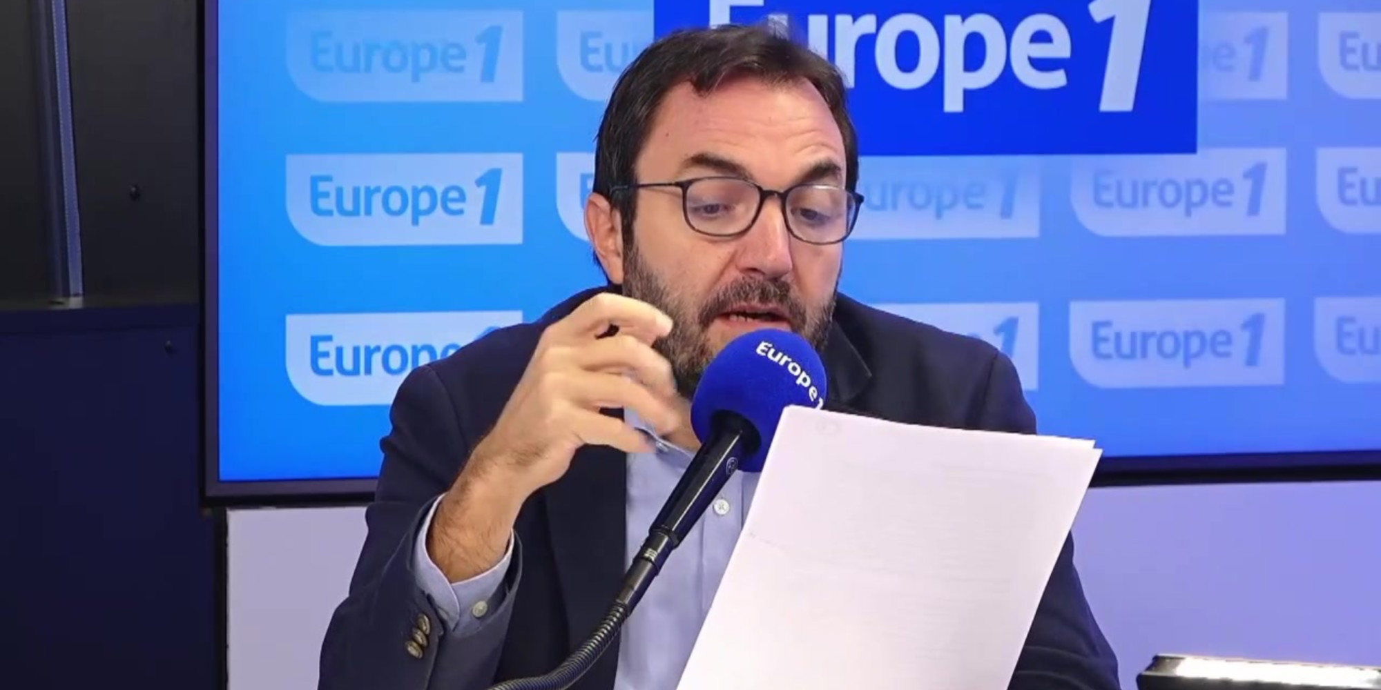 Emmanuel Macron, le grand effacement