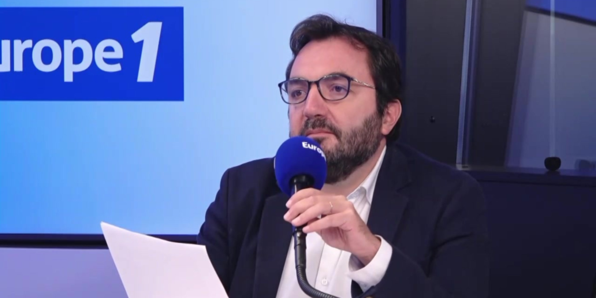 Hollande, Roussel, Glucksmann dans le piège de Mélenchon