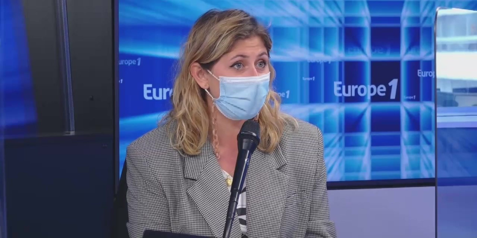 Flora Ghebali, entrepreneure : ma "génération a l'engagement dans son ADN"