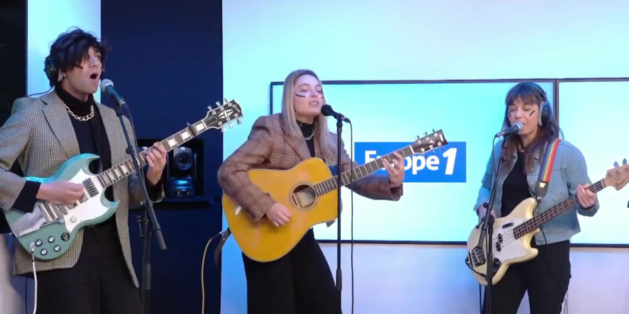 Le live de Hyphen Hyphen