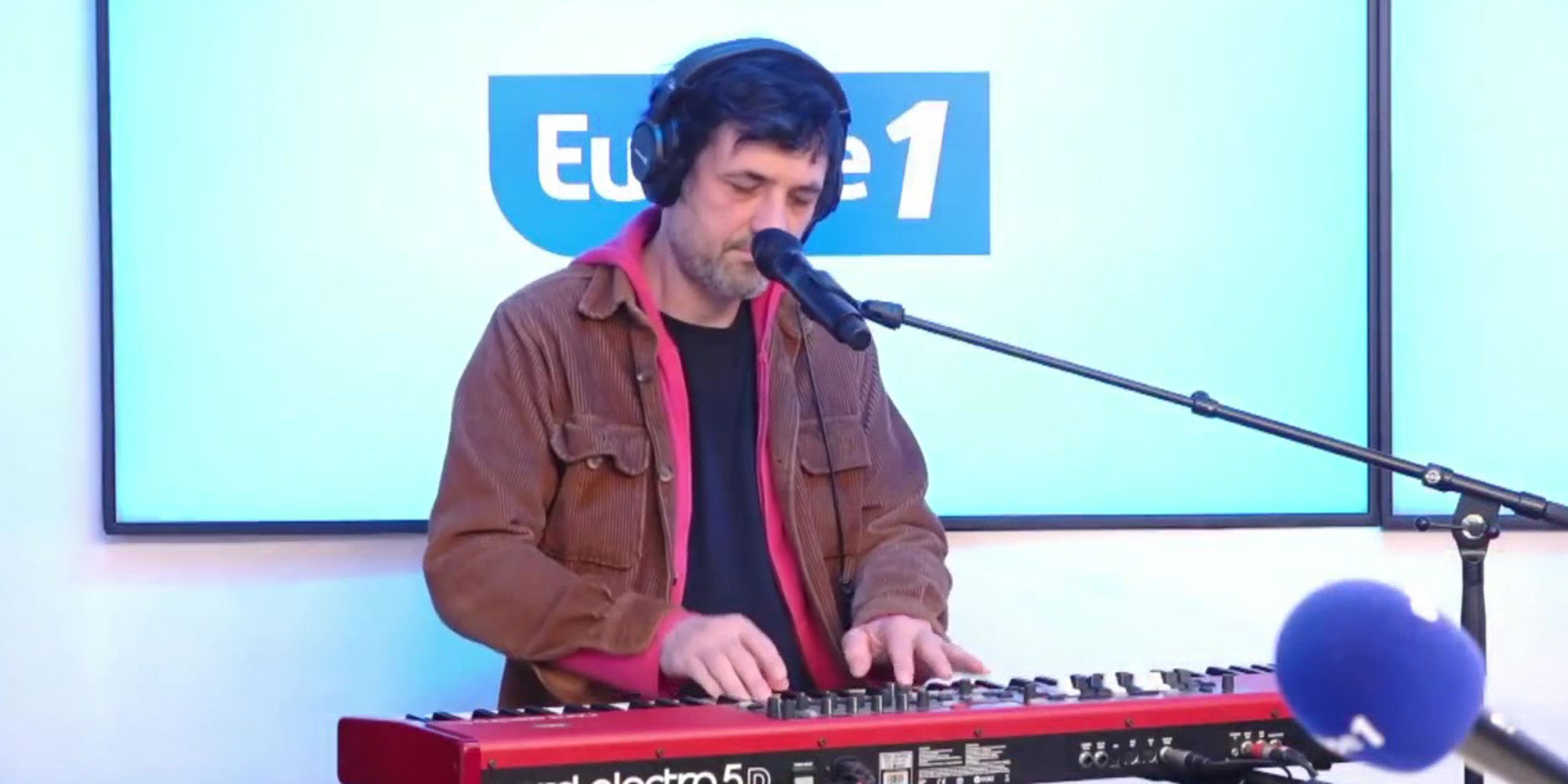 «Les cents prochaines années», le live d'Albin de la Simone