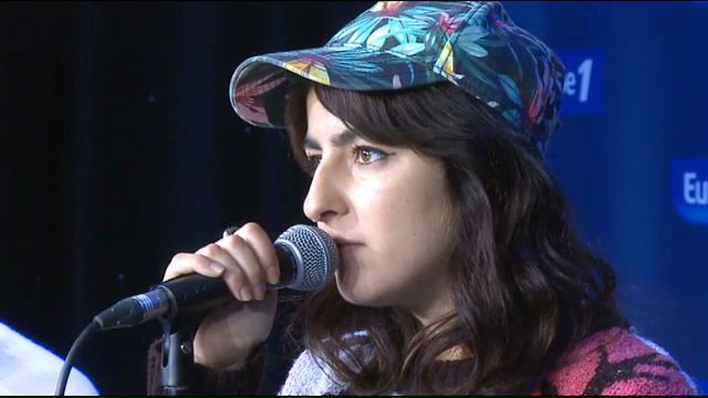 Lilly Wood interprète "That’s how strong my love is » d’Otis Redding