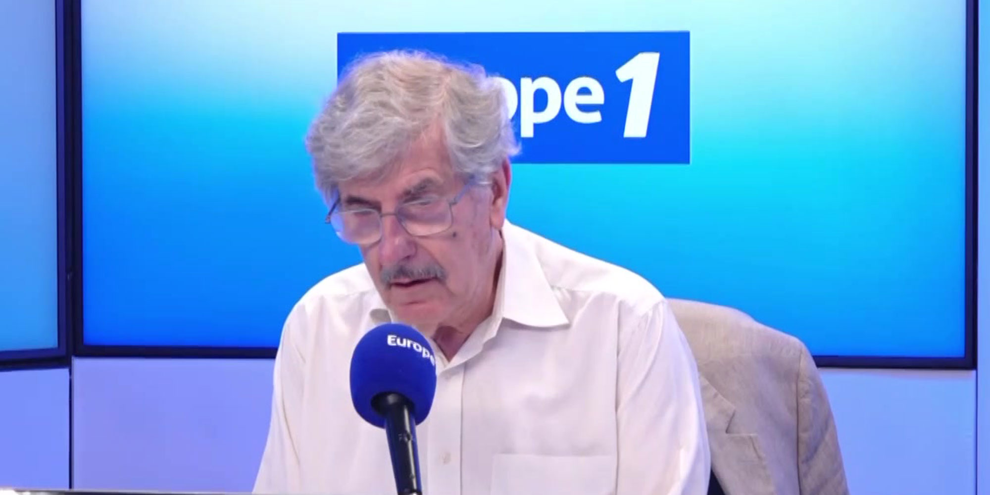 Bernard Menez répond aux questions du «5,4,3,2,1, Promo