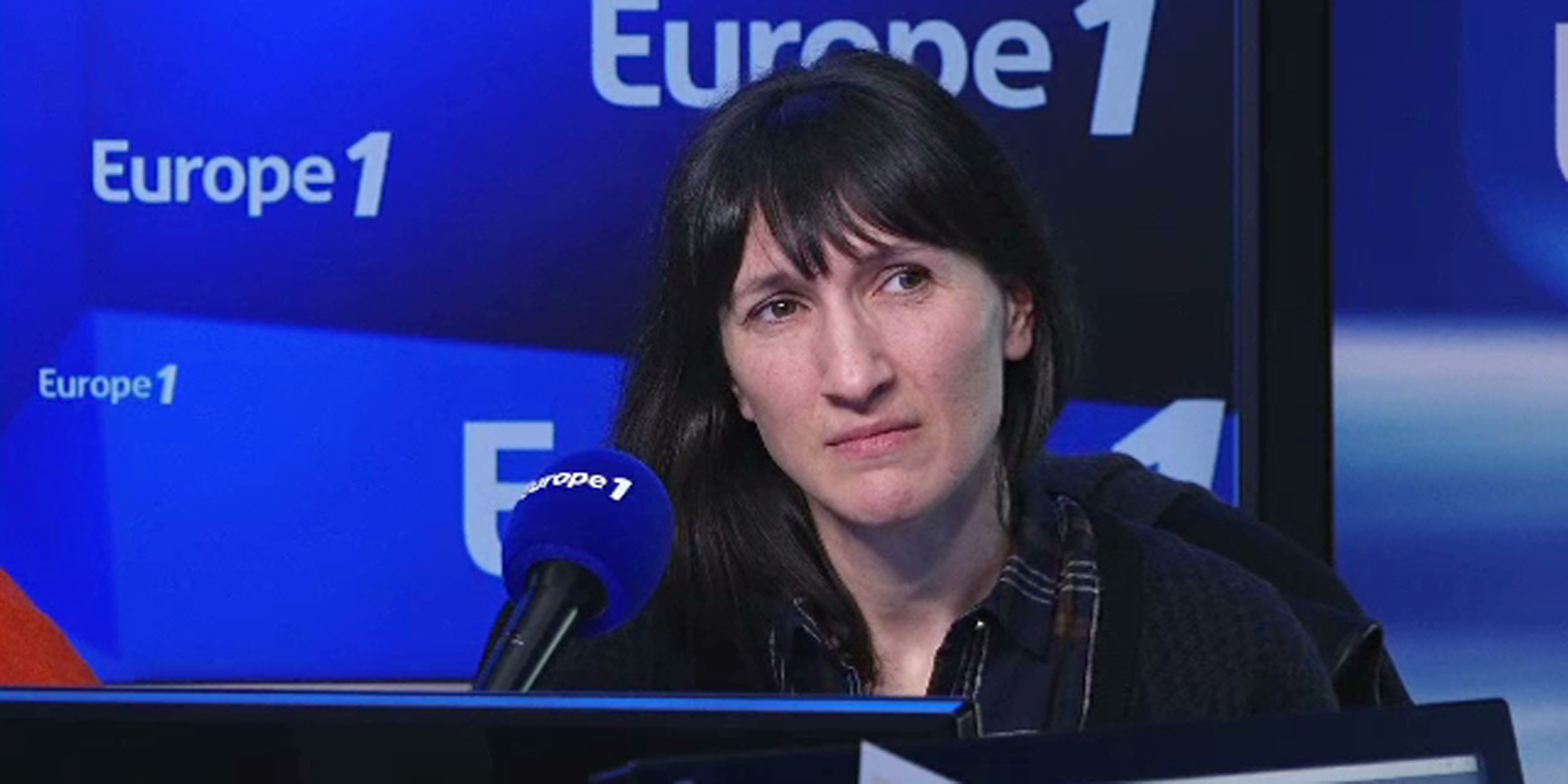 Catherine Meurisse affronte Eva Roque