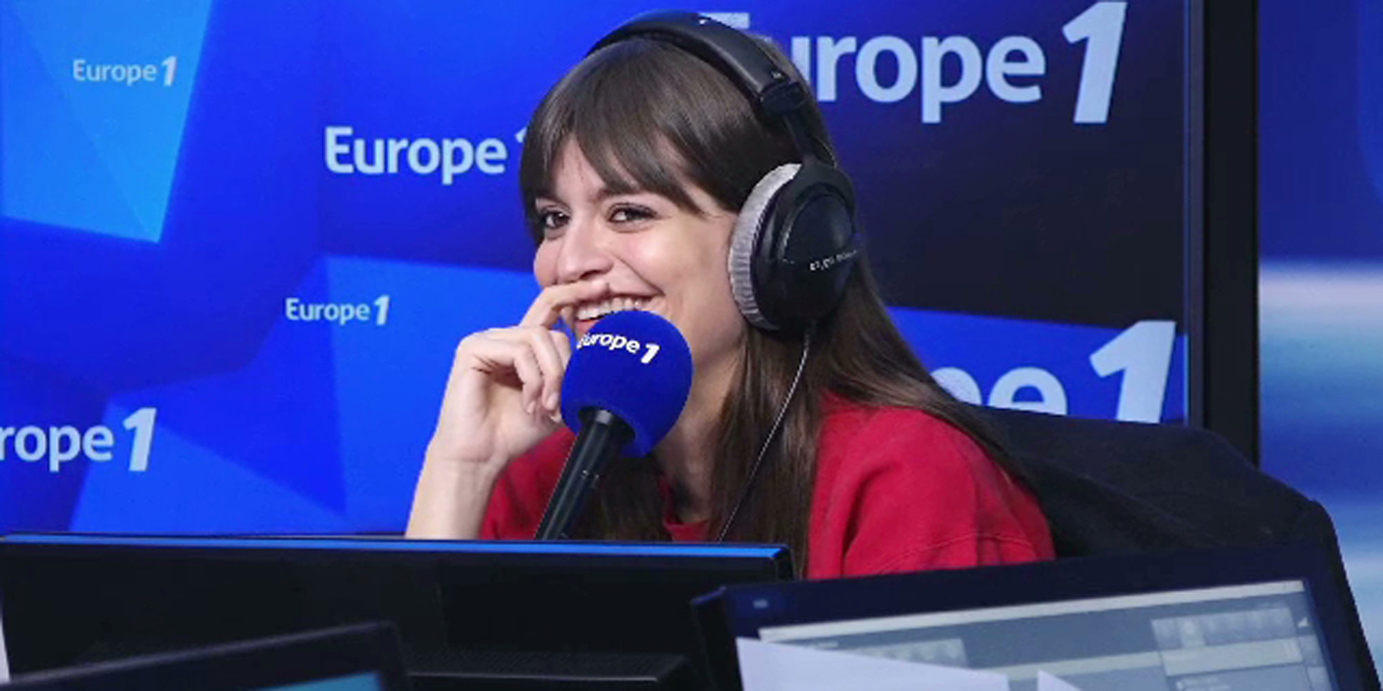 Clara Luciani affronte Eva Roque