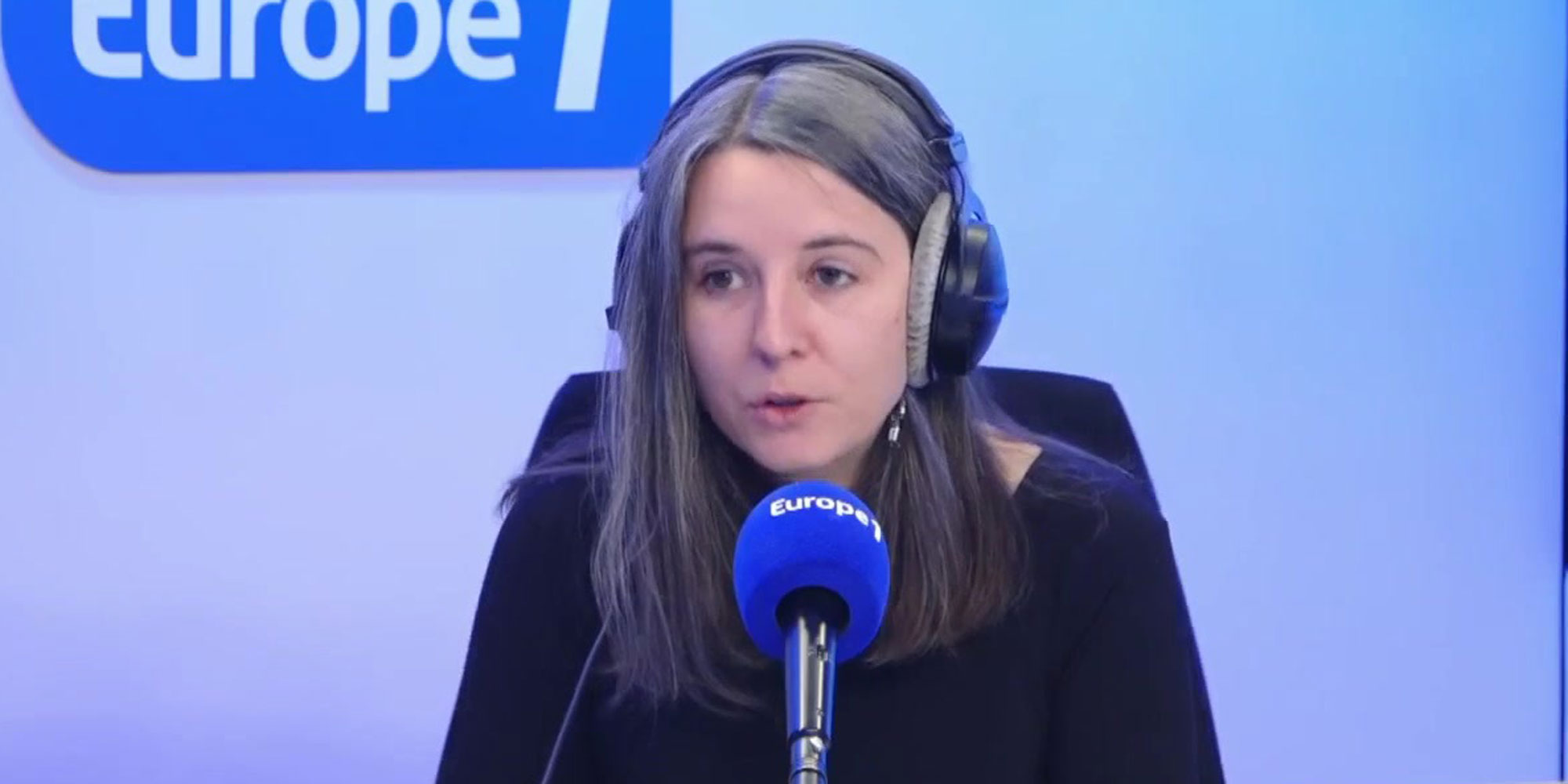 «Petit éloge des anti-héroïnes de séries» : Anaïs Bordage et Marie ...