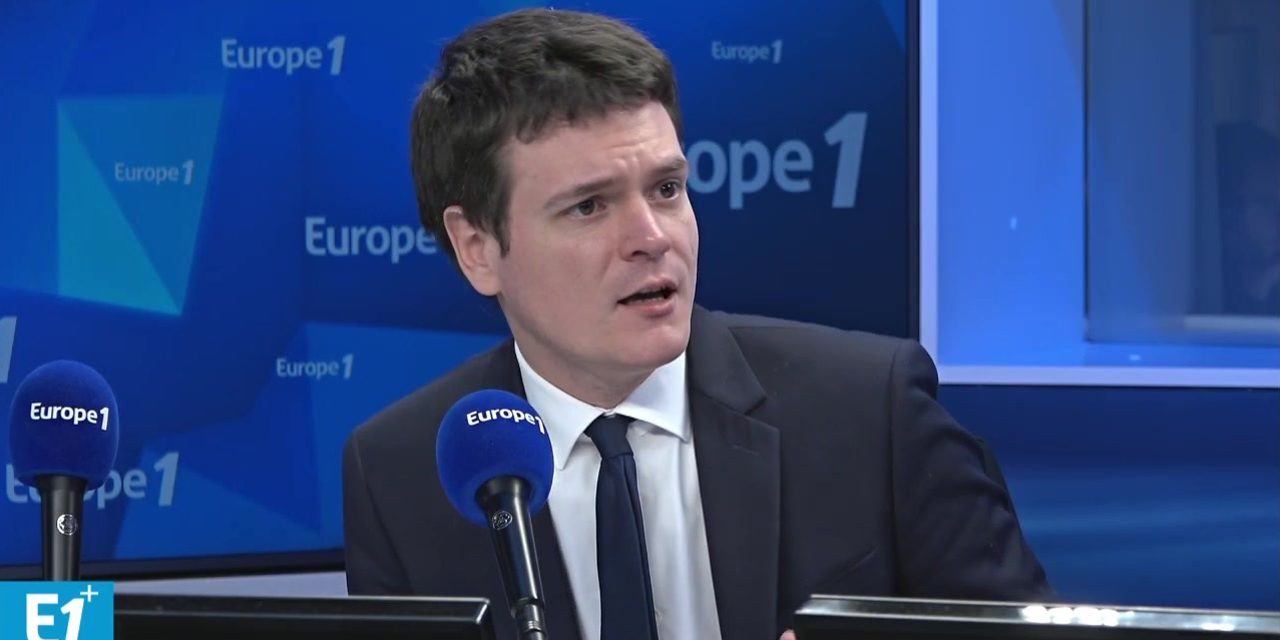 Benjamin Morel sur la conférence de presse de Macron : "Il est condamné ...