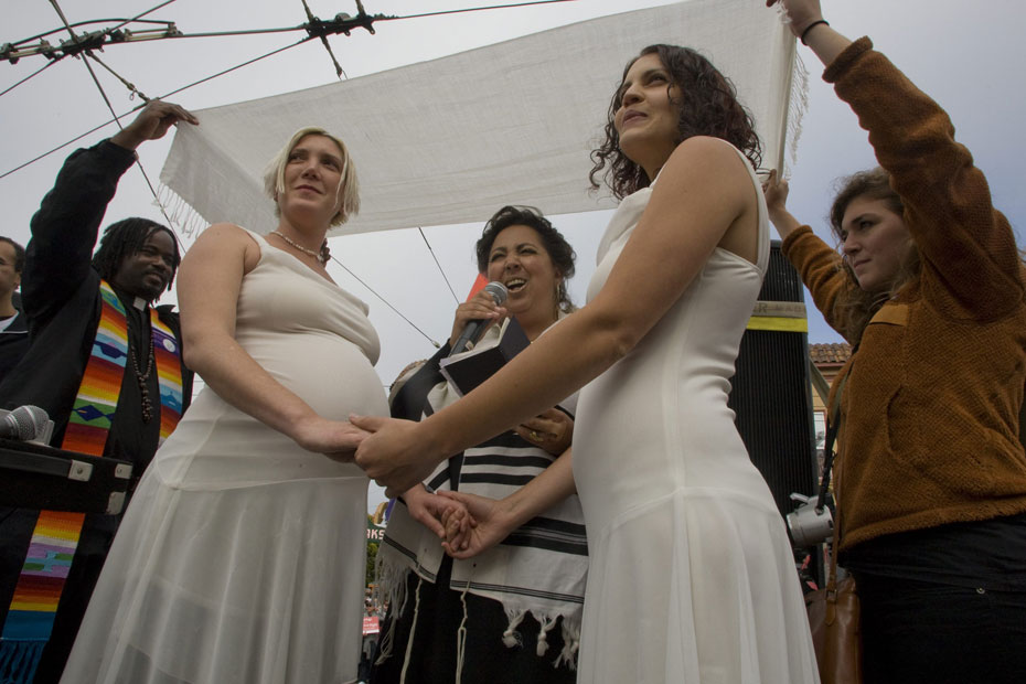 Le mariage gay selon mamie Collange