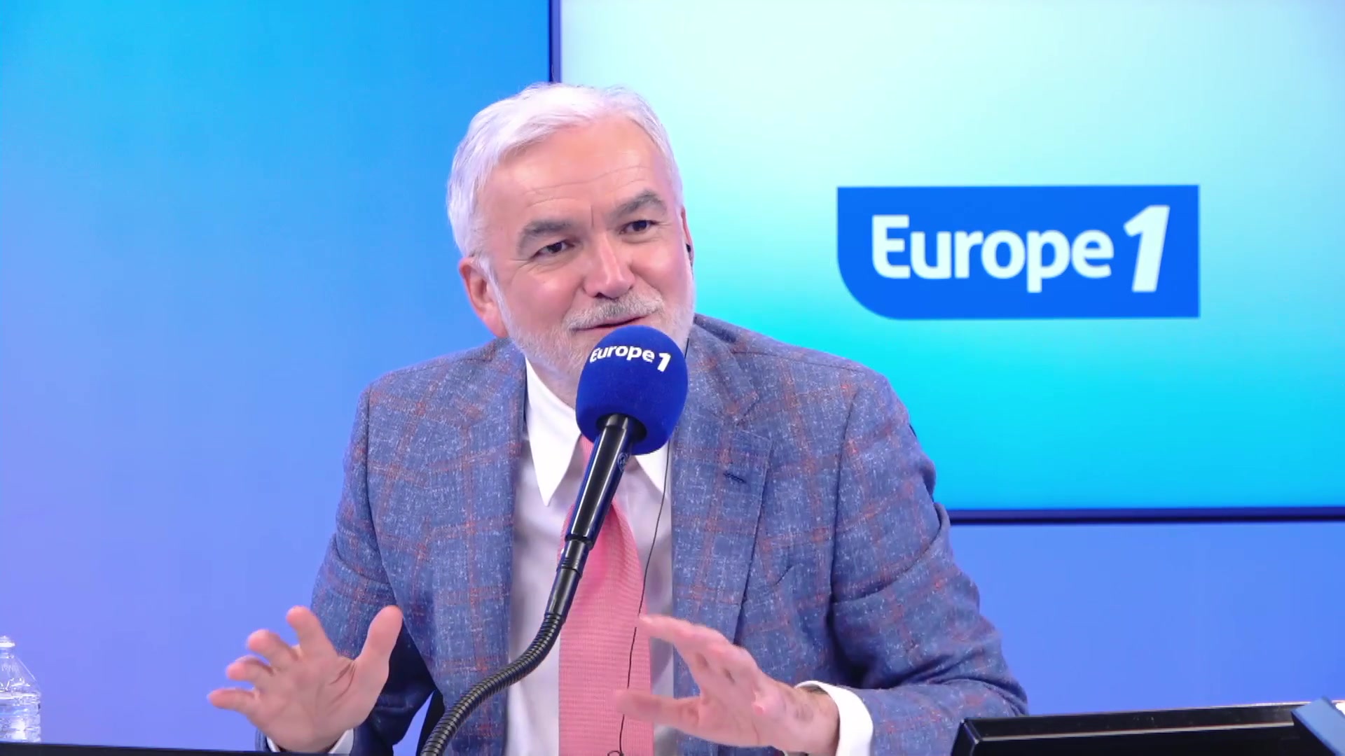 Jean-Jacques Debout est l'invité de Pascal Praud