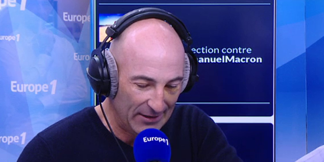 TEASER - Emmanuel Macron, le James Bond du gouvernement