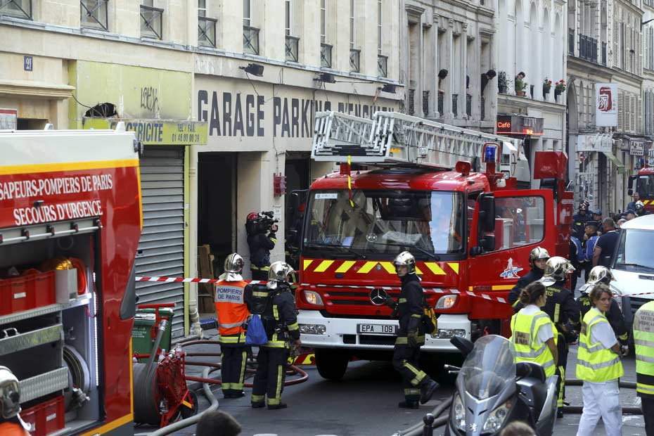 Explosion à Paris : 3 morts et une enquête