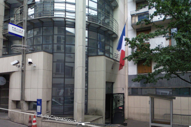 Grièvement blessé dans un commissariat