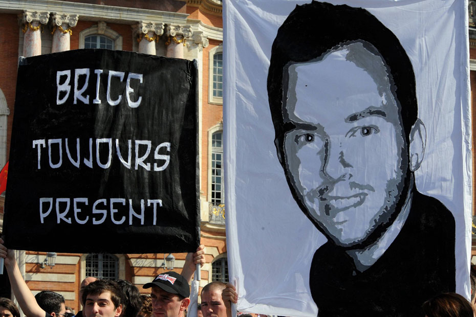 Les regrets de la famille de Brice Taton