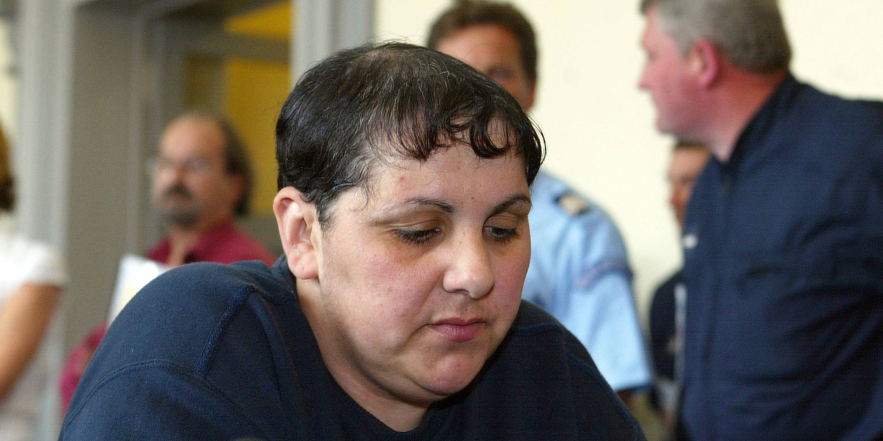 Procès d'Outreau : Myriam Badaoui disculpe Daniel Legrand