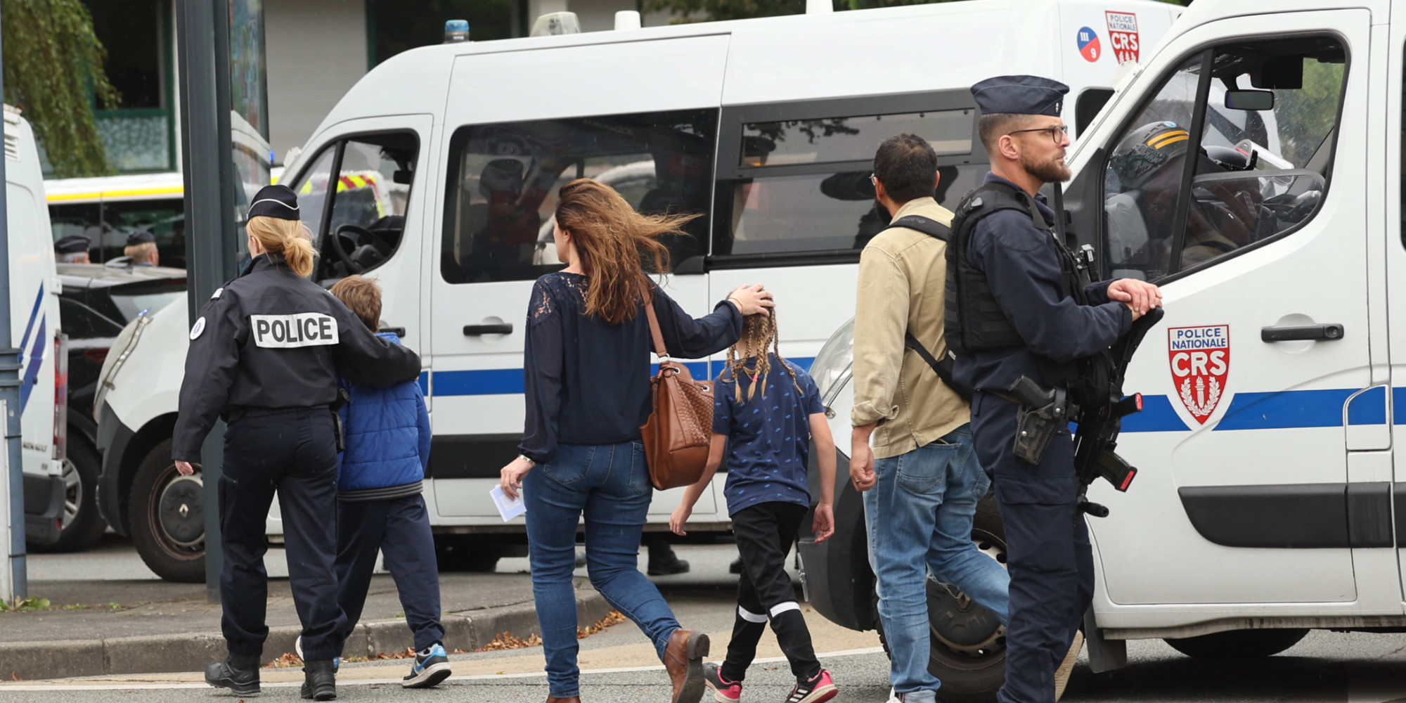 Profil de l'assaillant, réunion à l'Élysée, gardes à vue... Ce que l'on ...