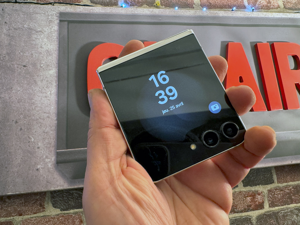 On a testé le Samsung Galaxy Z Flip 5 : le smartphone plus grand à l ...