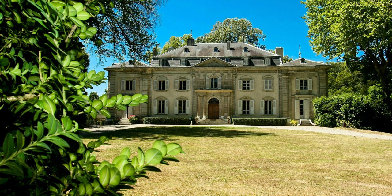 Ferney-Voltaire rate son hommage à Voltaire