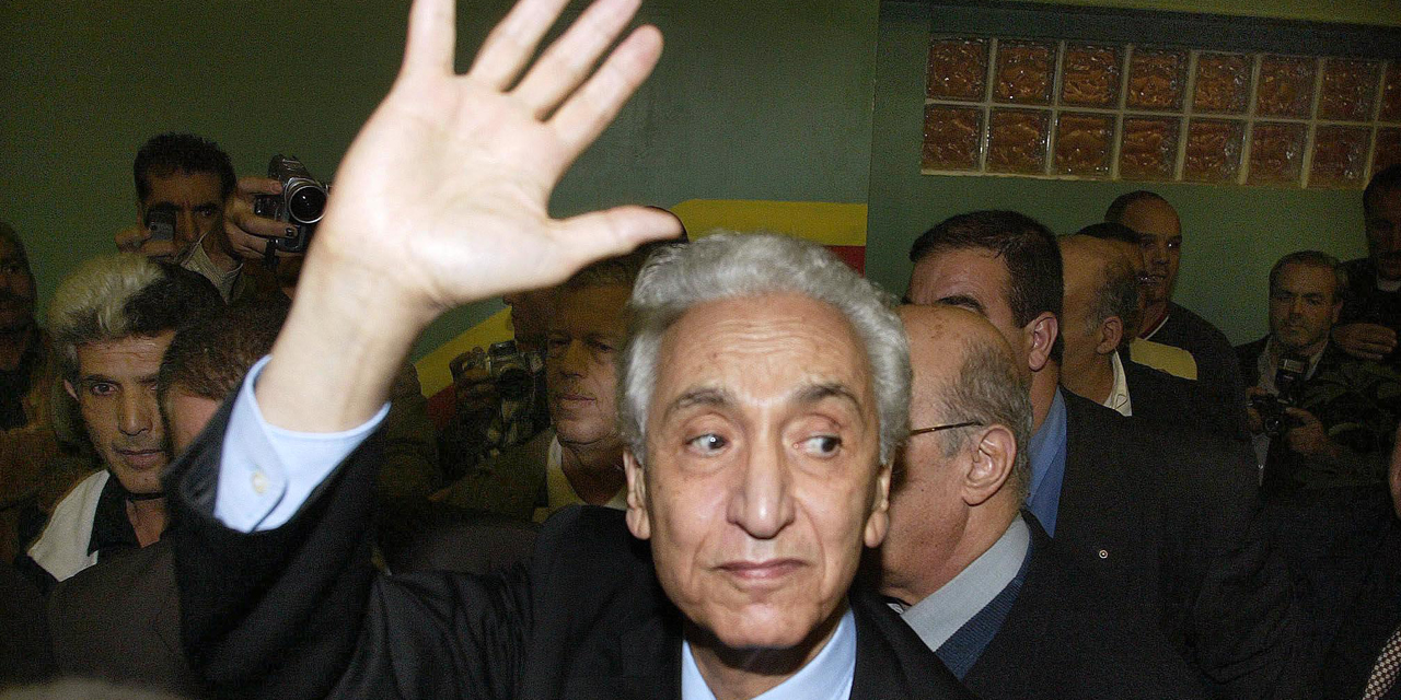 Algérie : l'opposant historique Hocine Aït-Ahmed est mort