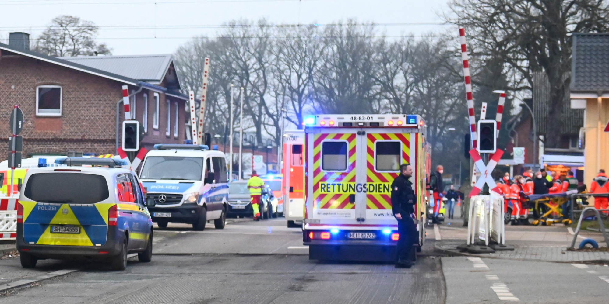 Allemagne Deux Morts Dans Une Attaque Au Couteau Dans Un Train Régional