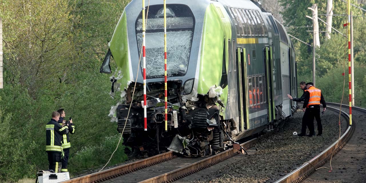 Allemagne : douze blessés dans la collision d'un train et d'un semi ...