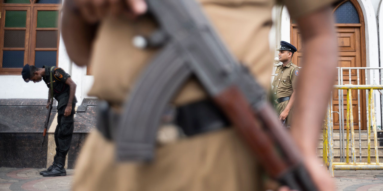 Au Moins 15 Morts Lors Dun Assaut Contre Lei Au Sri Lanka