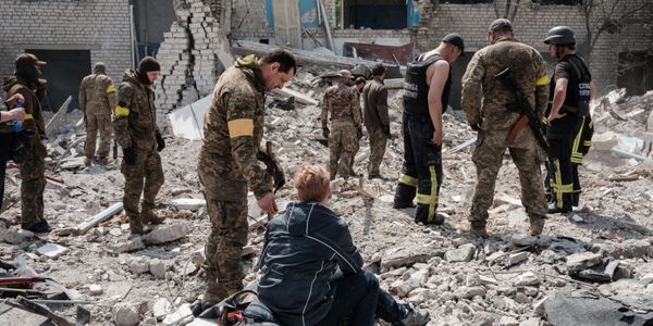 Autour de la guerre en Ukraine, une quête périlleuse de justice équitable