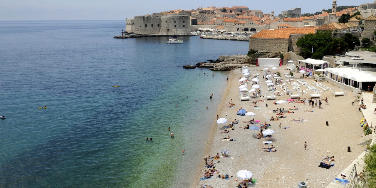 Croatie Ras Le Bol Face à La Débauche De Jeunes Touristes