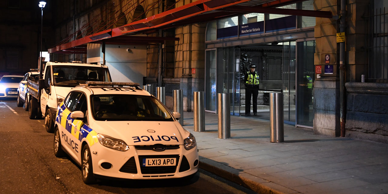 Grande-Bretagne : trois blessés dans une attaque au couteau à Manchester Grande-Bretagne : trois blessés dans une attaque au couteau à Manchester