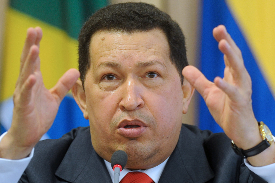 Hugo Chavez admet avoir un cancer