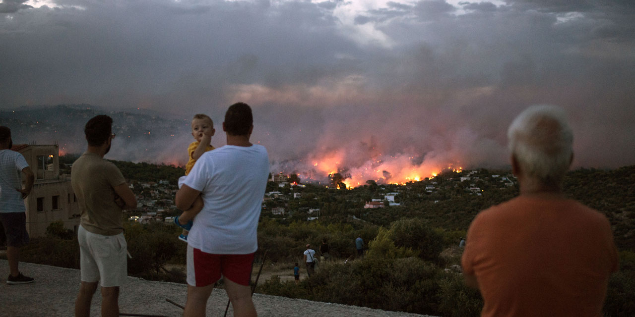 Incendies en Grèce : le bilan provisoire monte à 79 morts Incendies en Grèce : le bilan provisoire monte à 79 morts