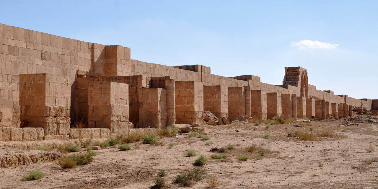Irak : l'Etat islamique détruit la cité antique de Hatra