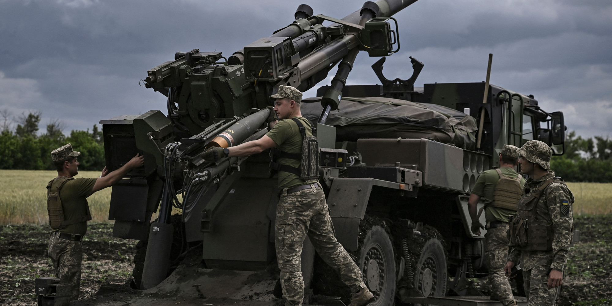 Denmark to deliver to Ukraine its 19 Caesar guns, ordered from France ...