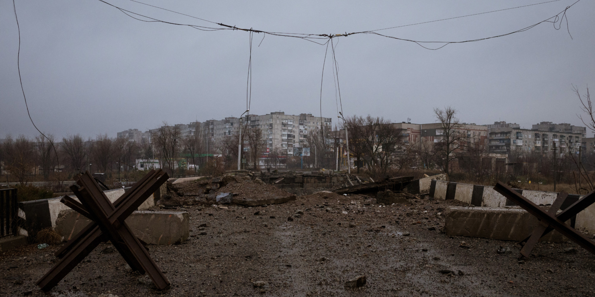 Un mort et huit blessés dans des frappes ukrainiennes contre la région ...