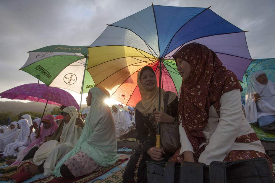 Les musulmans du monde célèbrent l’Aïd-al-Fitr