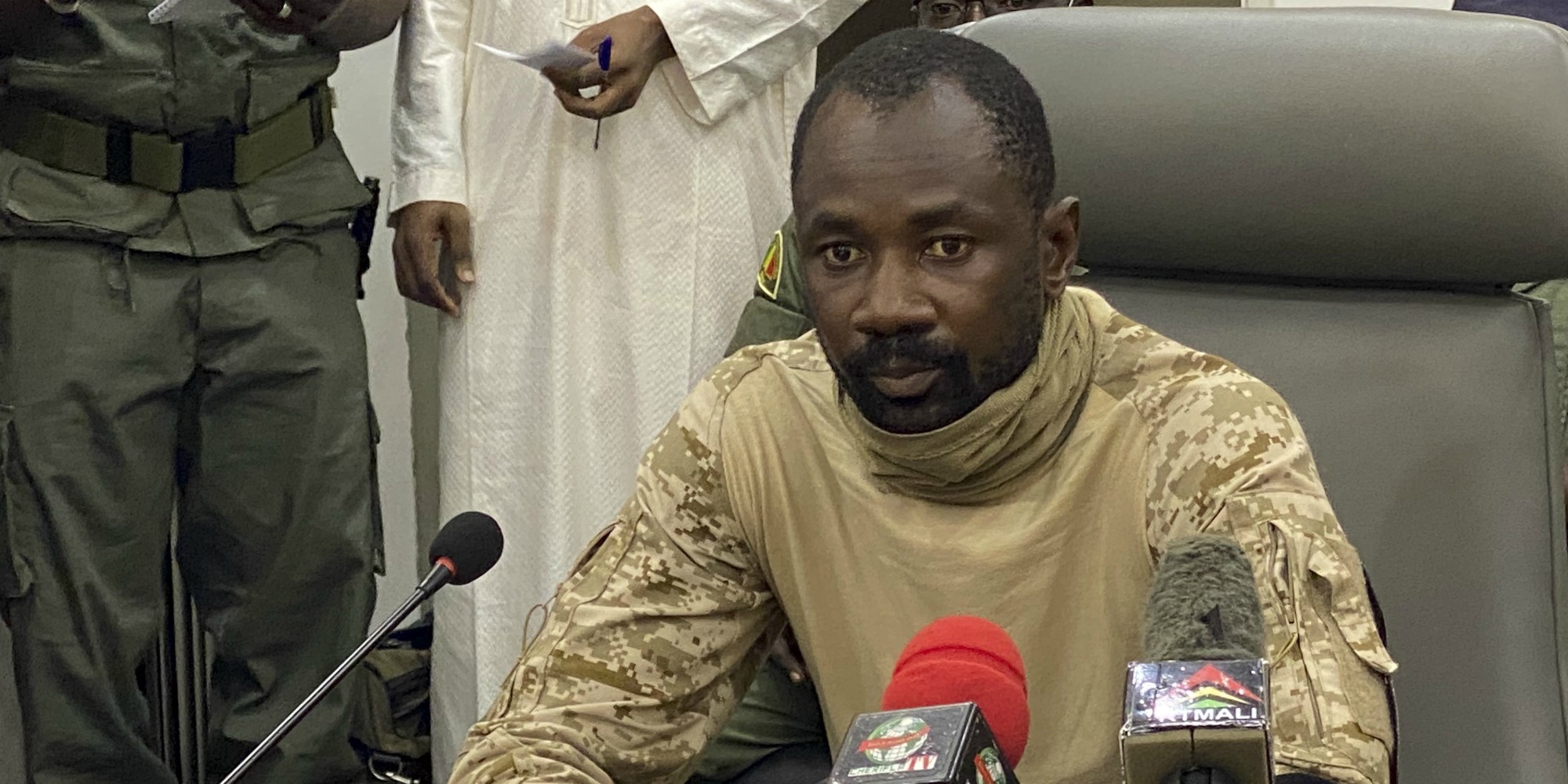 Mali : qui est Assimi Goita, le chef de la junte militaire qui a ...