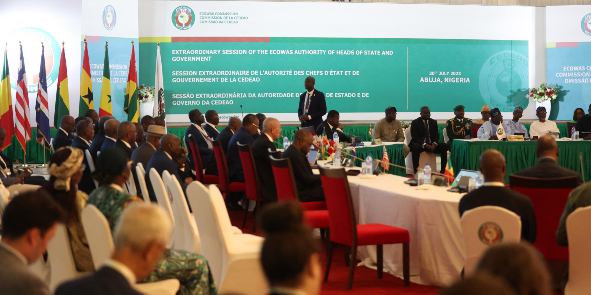 Niger : la Cédéao fixe un ultimatum d'une semaine et n'exclut pas un «recours à la force»