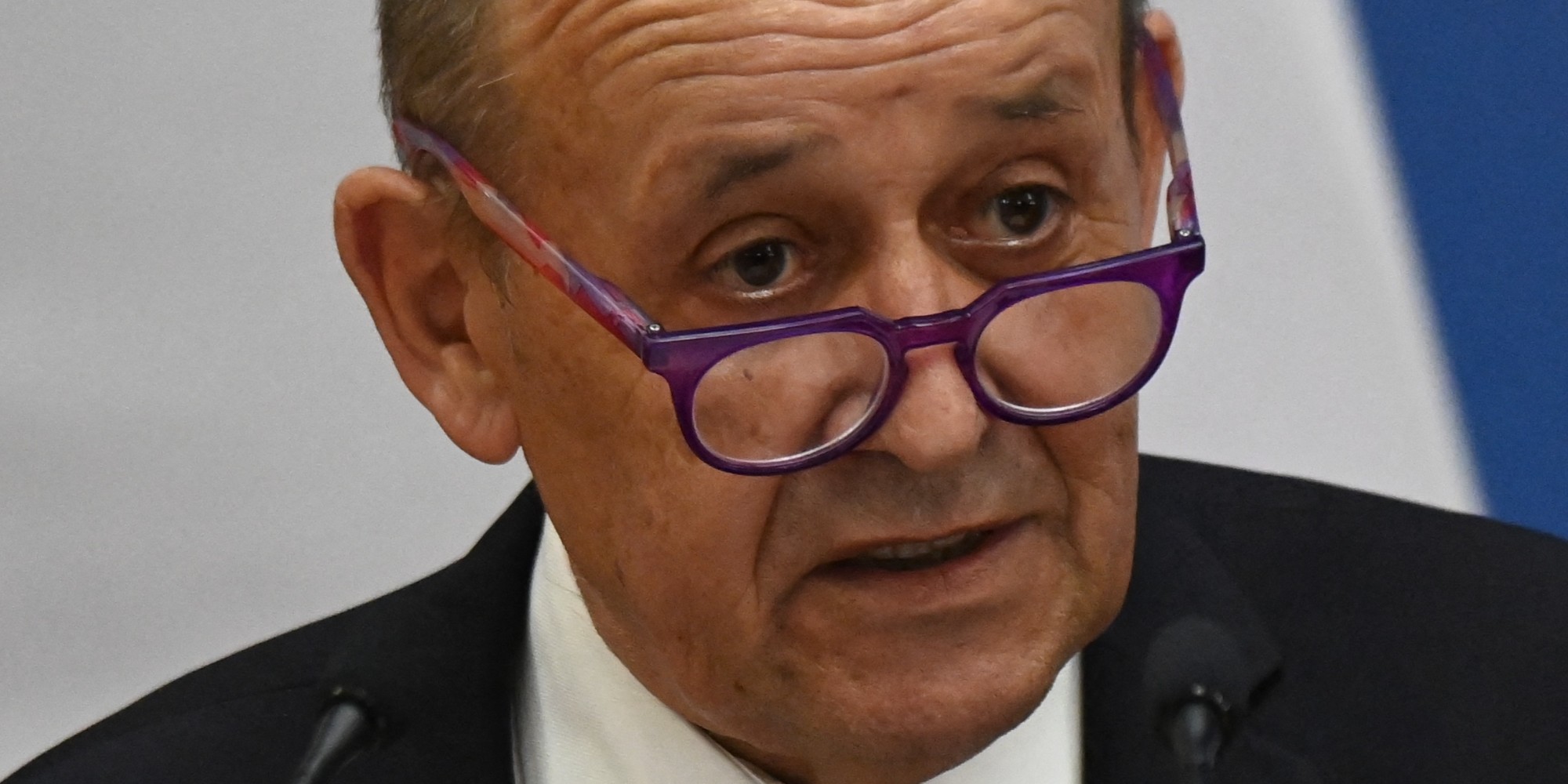 Sous-marins : Le Drian évoque une "crise grave" et les "mensonges" des ...