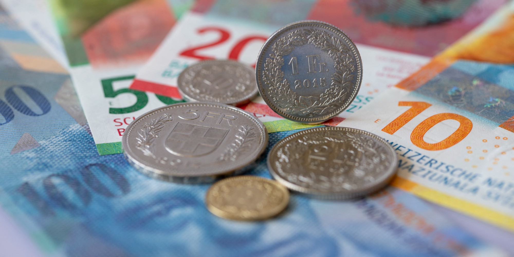 Suisse Il Perd L quivalent De 20 000 Euros Dans La Rue Et On Les Lui Suisse Il Perd L quivalent De 20 000 Euros Dans La Rue Et On Les Lui